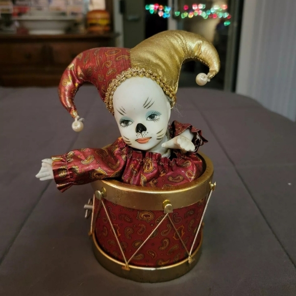 Other | Vintage Wind Up Musical Clown Moving Gold Jester In A Drum Its ...